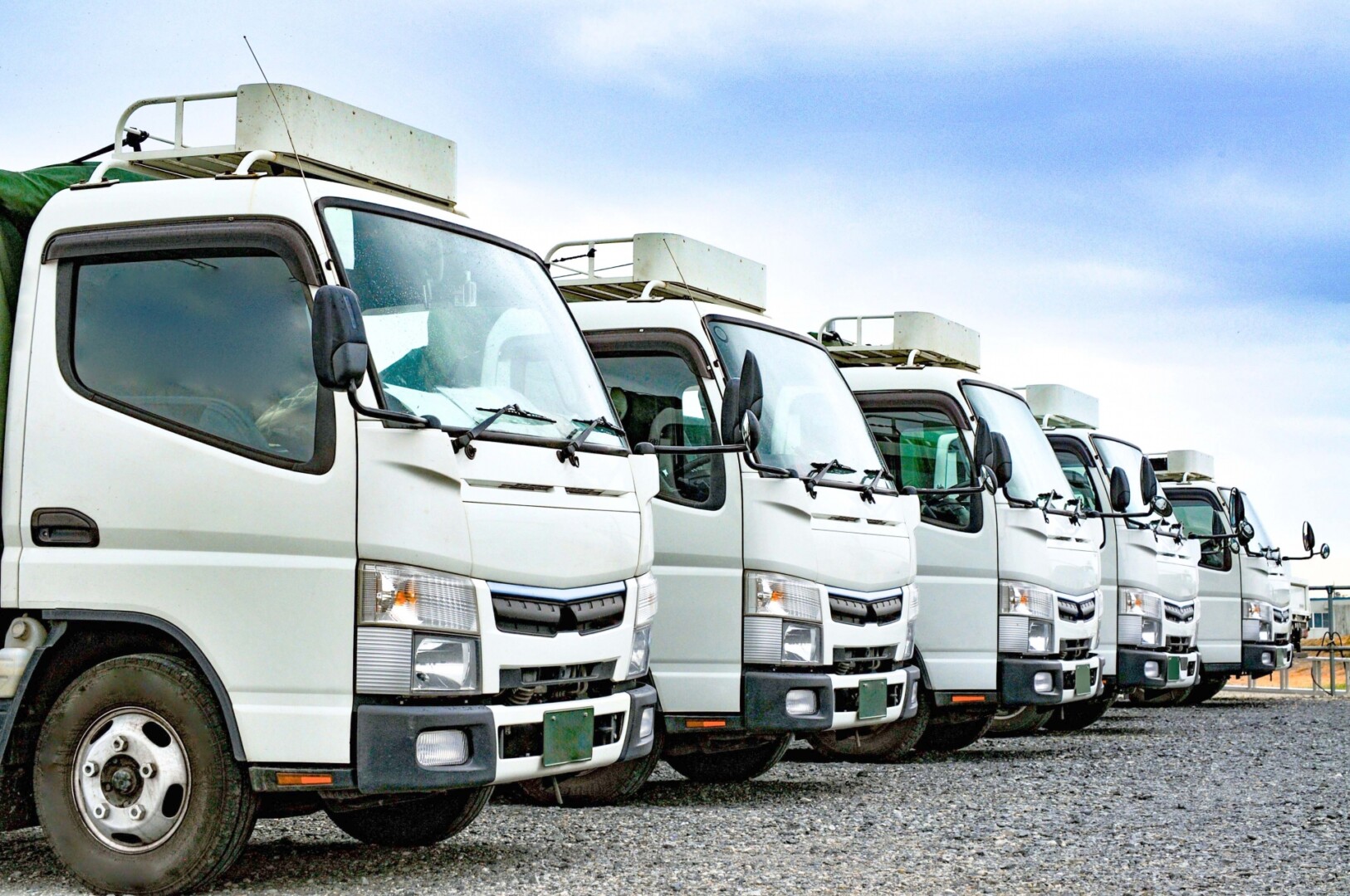 中古トラックと業者選びのチェックポイント！ - TRUCK BIZ