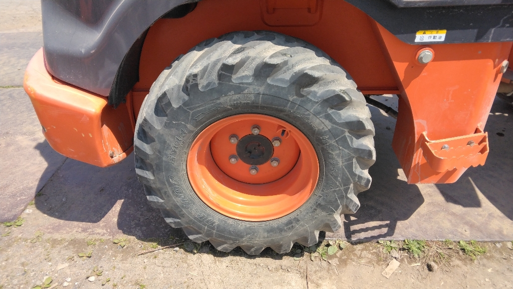 hitachi ホイールローダー ZW30-5B 買取実績 - トラック買取専門店【トラックファイブ】高額買取強化中